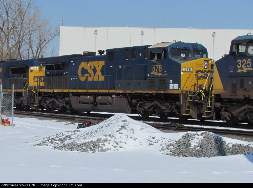 CSXT 576
